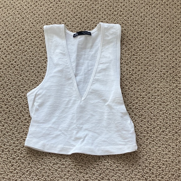 Zara | Tops | Zara White Tank | Poshmark